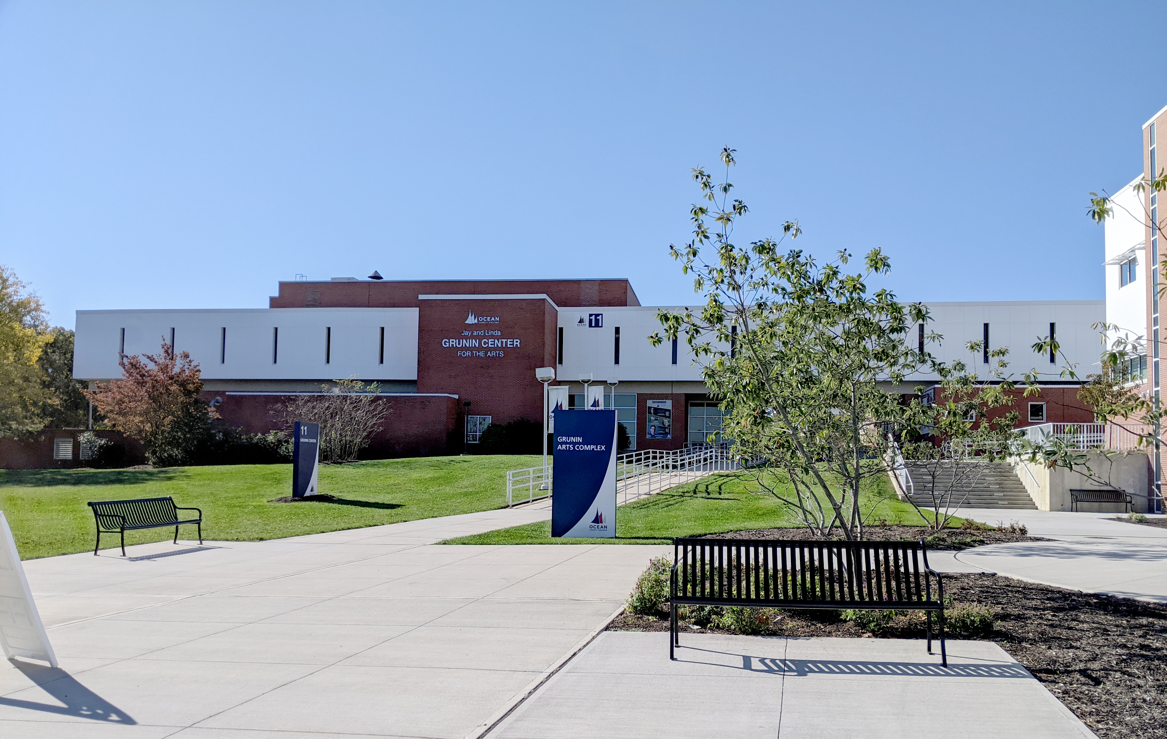 Jay and Linda Grunin Center for the Arts | Discover Jersey Arts
